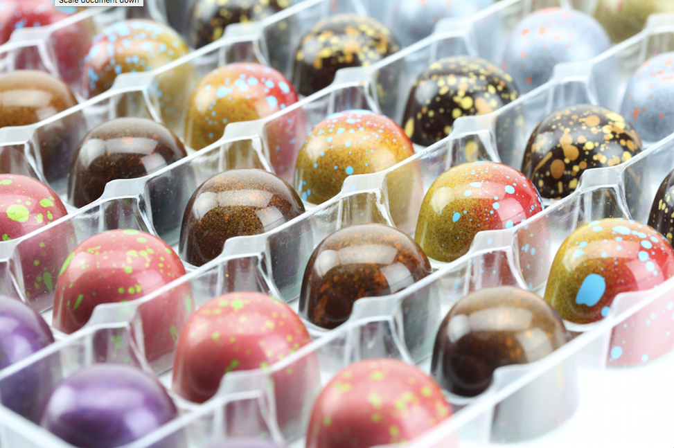 Gourmet Confections: Petit Fours, Truffles, Pralines, Macarons, and ...